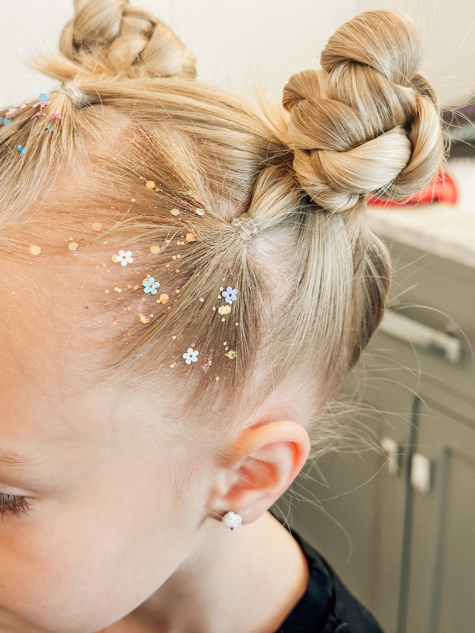 Flower Power Hair Glitter – Gussy Up Bow Co.